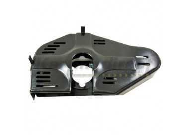 Fully enclosed chain guard